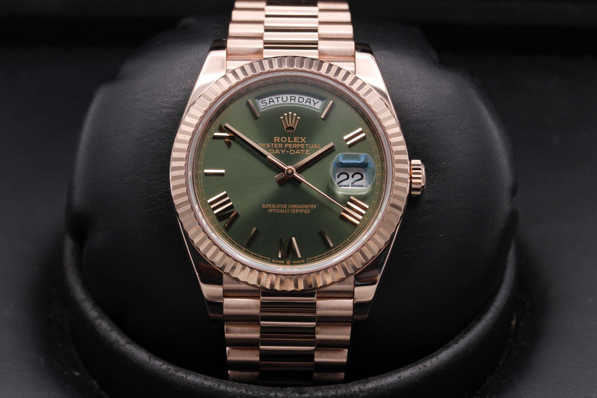 FSOT: Rolex Day-Date 40 "Olive Green" - 228235 - Olive Green Roman ...
